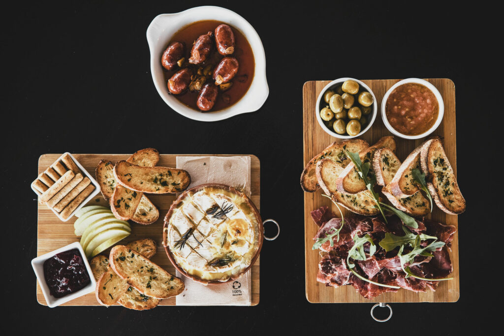 Menu • Tapas Restaurant & Garden Bar